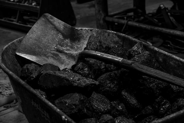 Powering Past Coal - Getting Rid Of Dirtiest Fuel | TWinFM