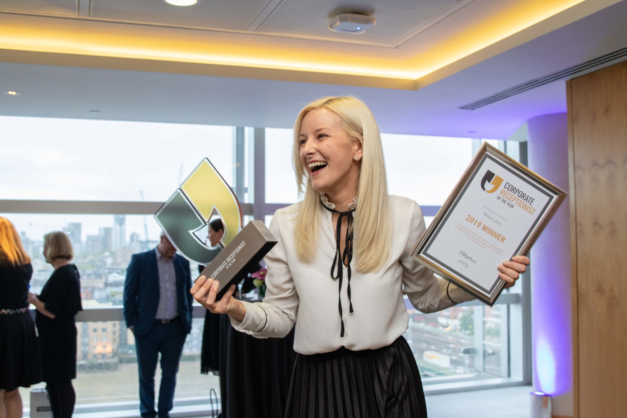 Corporate Receptionist of the Year – 2019's Winner | TWinFM